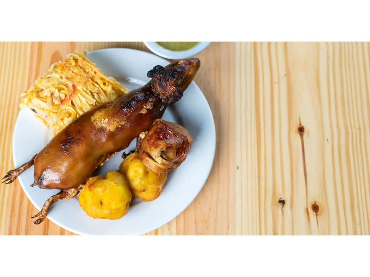 Cómo preparar cuy asado, un plato típico de la región Andina de Ecuador